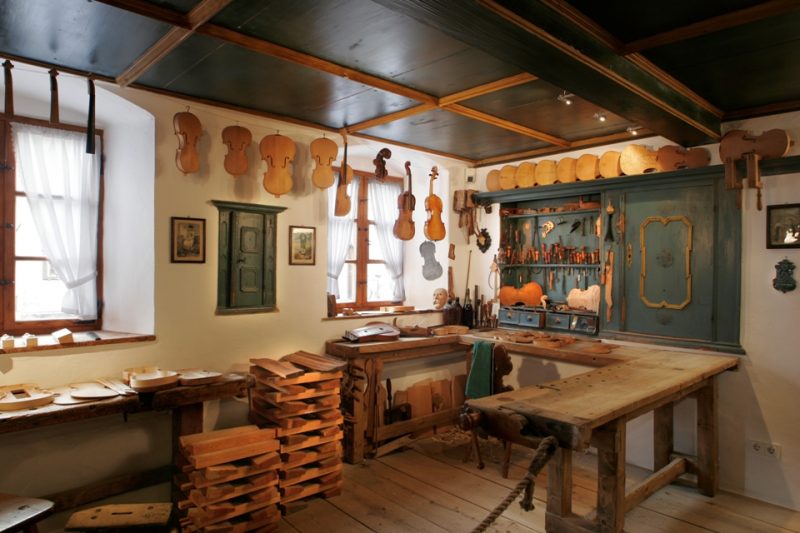 Das Geigenbaumuseum Mittenwald - Varta Freizeit-Guide