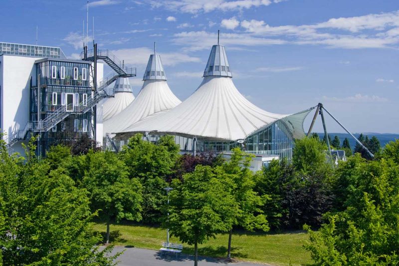 Freizeit-Guide | Der Rennsteig: ältester Fernwanderweg | Der Varta-Führer