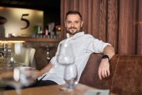 Interview | Nachgefragt bei... Alexander Hoppe | Der Varta-Führer